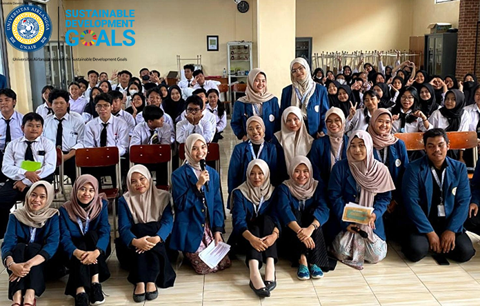 Mahasiswa Fakultas Keperawatan UNAIR Meraih Medali Emas Dalam PIMNAS Ke-30 Di Makassar